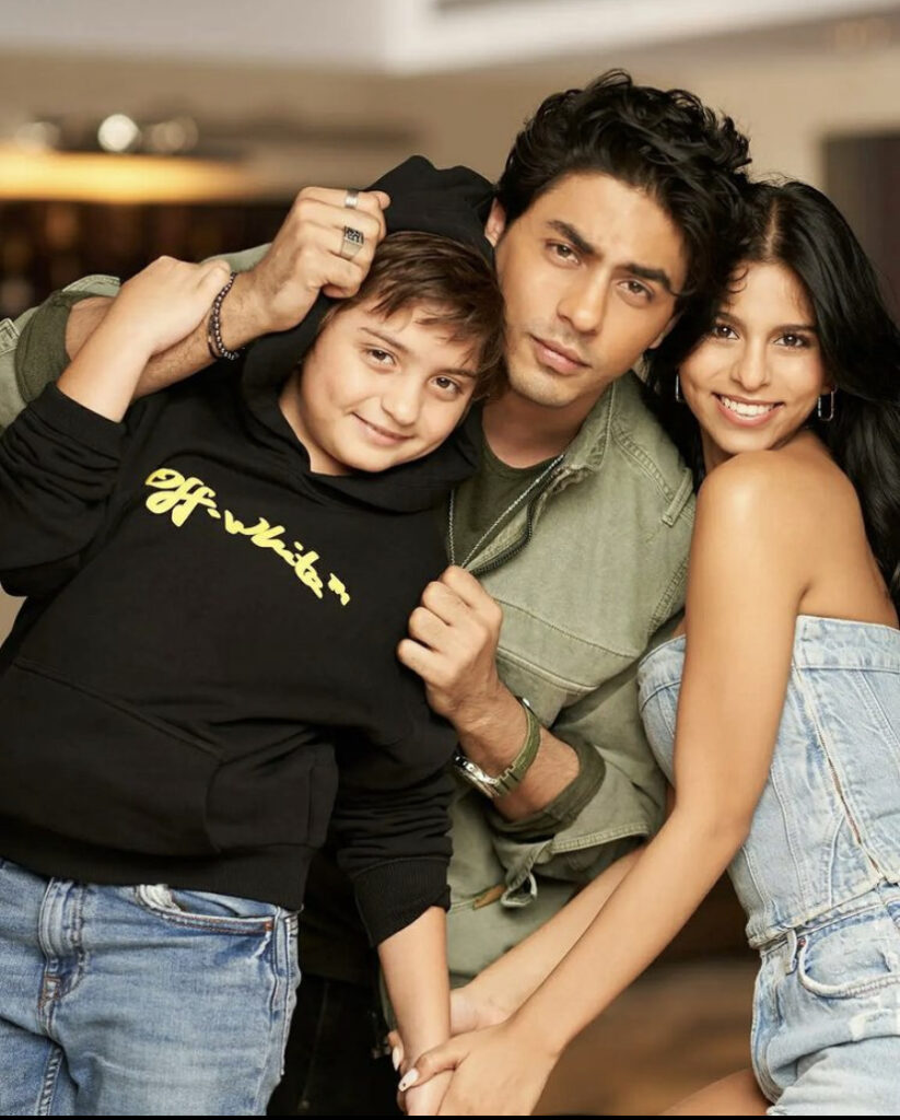 After Aryan Khan, Suhana Khan drop cute pictures showing sibling bond ...